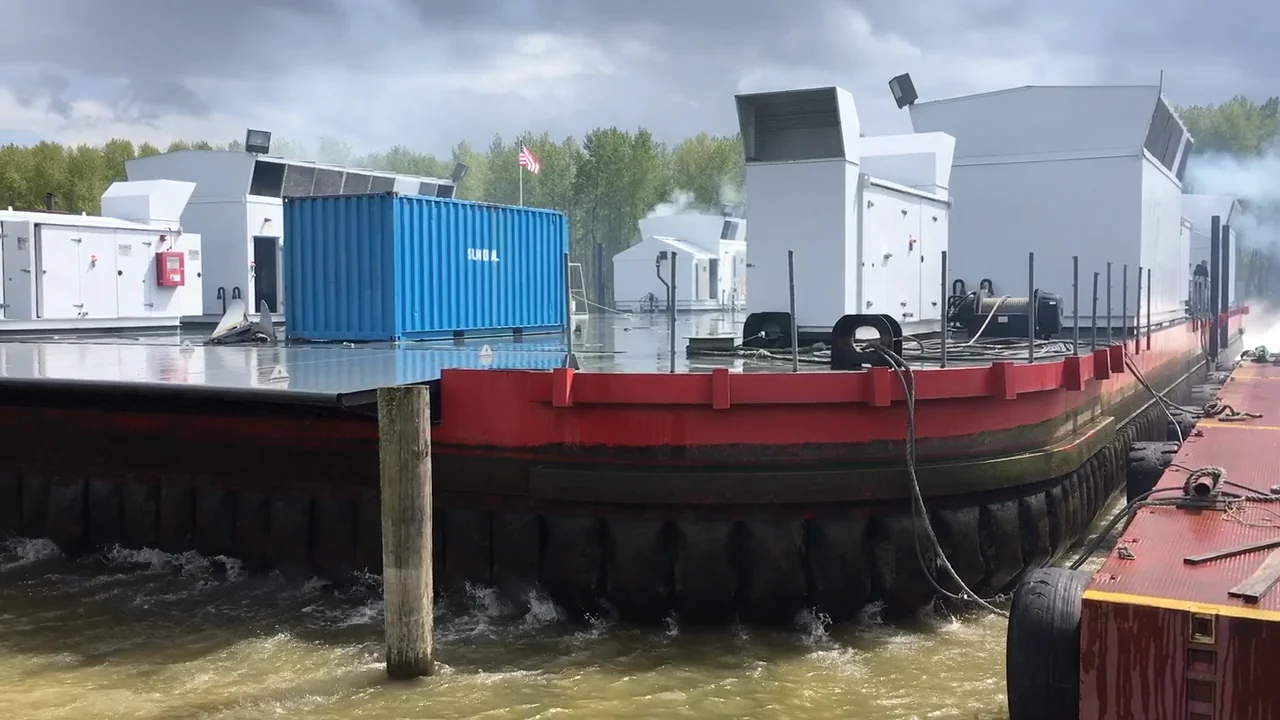 Hoverbarge "Ghost" on Vimeo