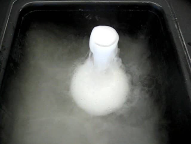 Sublimation of Dry Ice on Vimeo