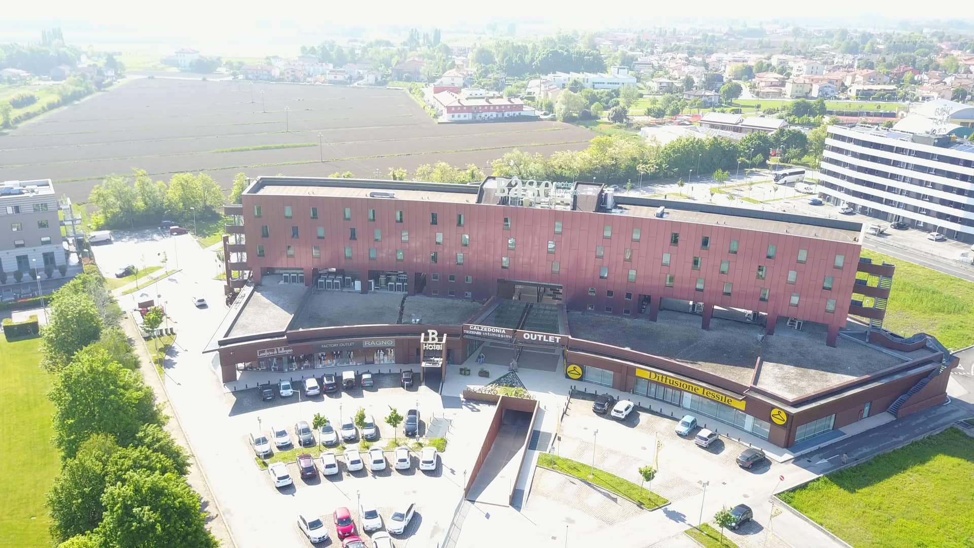 Base Hotels - Noventa di Piave (VE) on Vimeo