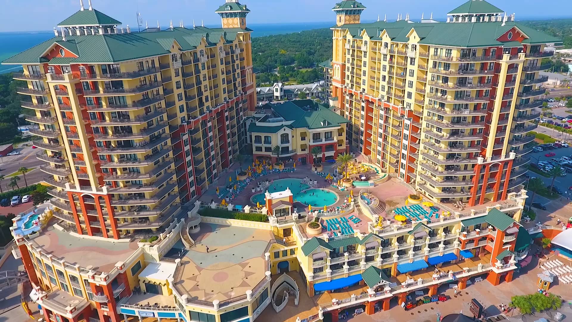 Destin Florida Emerald Grande on Vimeo