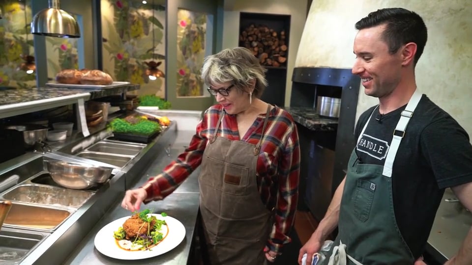 Cooking with Chefs in SLC - HSL's Briar Handly cooks up Fried Chicken ...