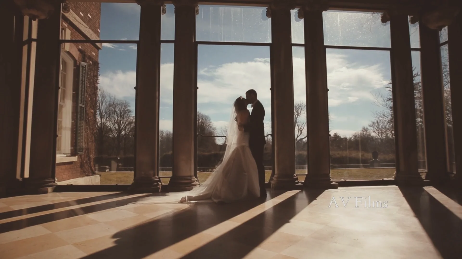 Janine and Isaac on Vimeo