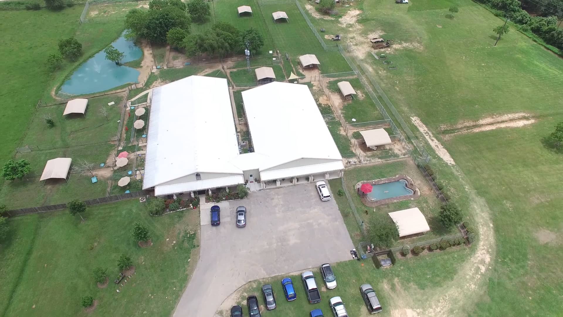 Waggin tails pet ranch on Vimeo