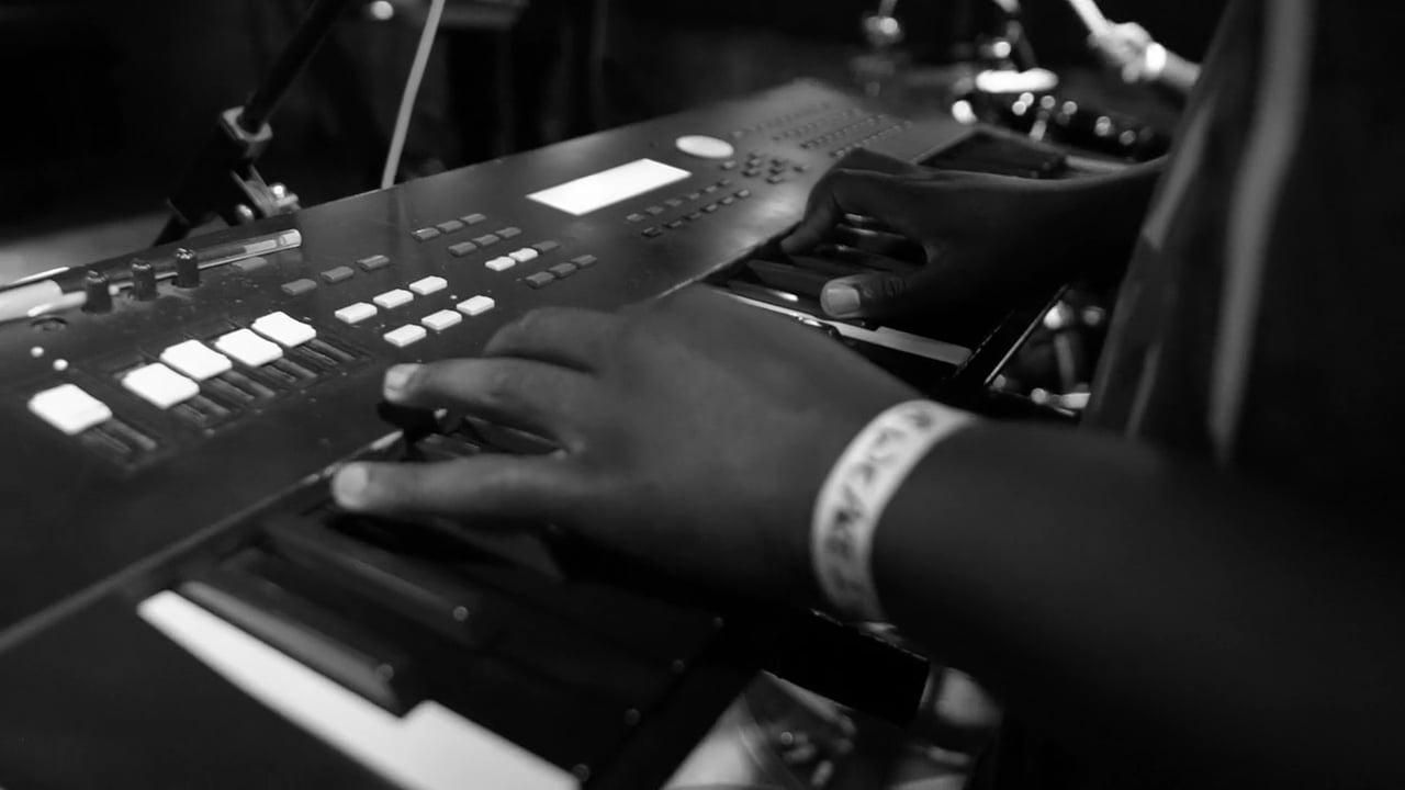 Marquis Barnes - 2 - "I Still See You (Live)" on Vimeo