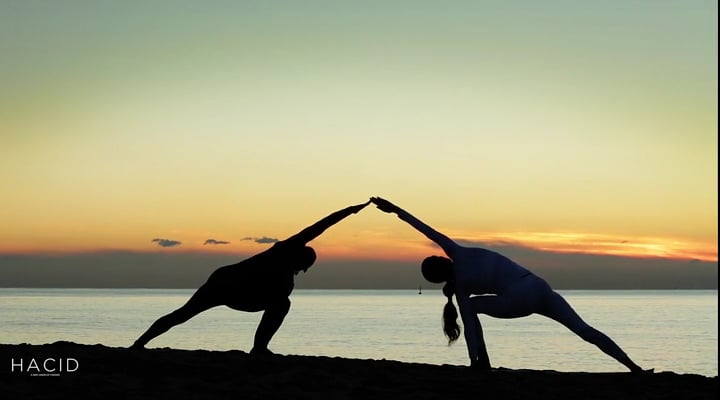 Interview Cesar Caldera para HACID MAGAZINE - Yoga Guru on Vimeo
