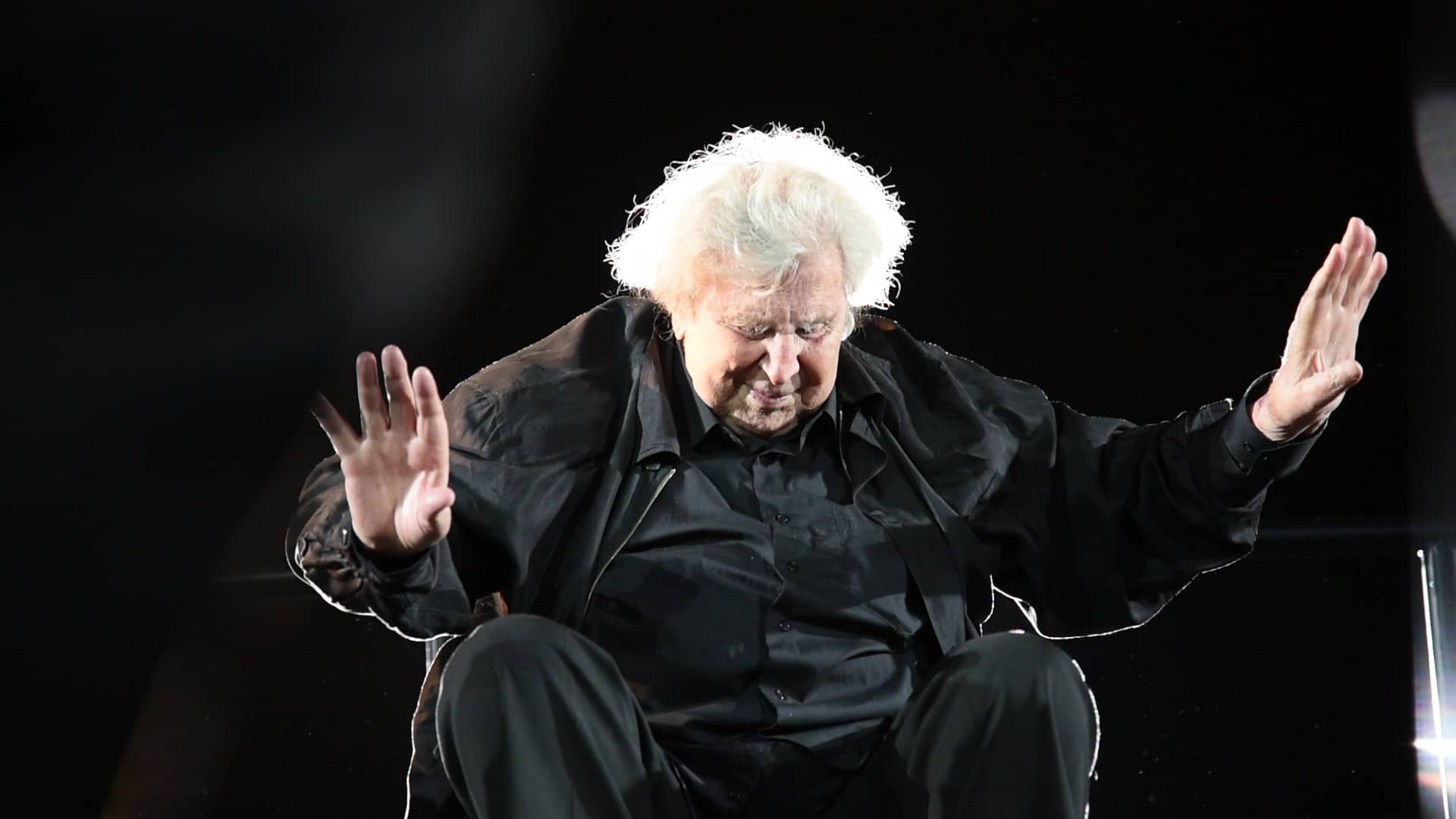 Mikis Theodorakis conducting 2017 on Vimeo