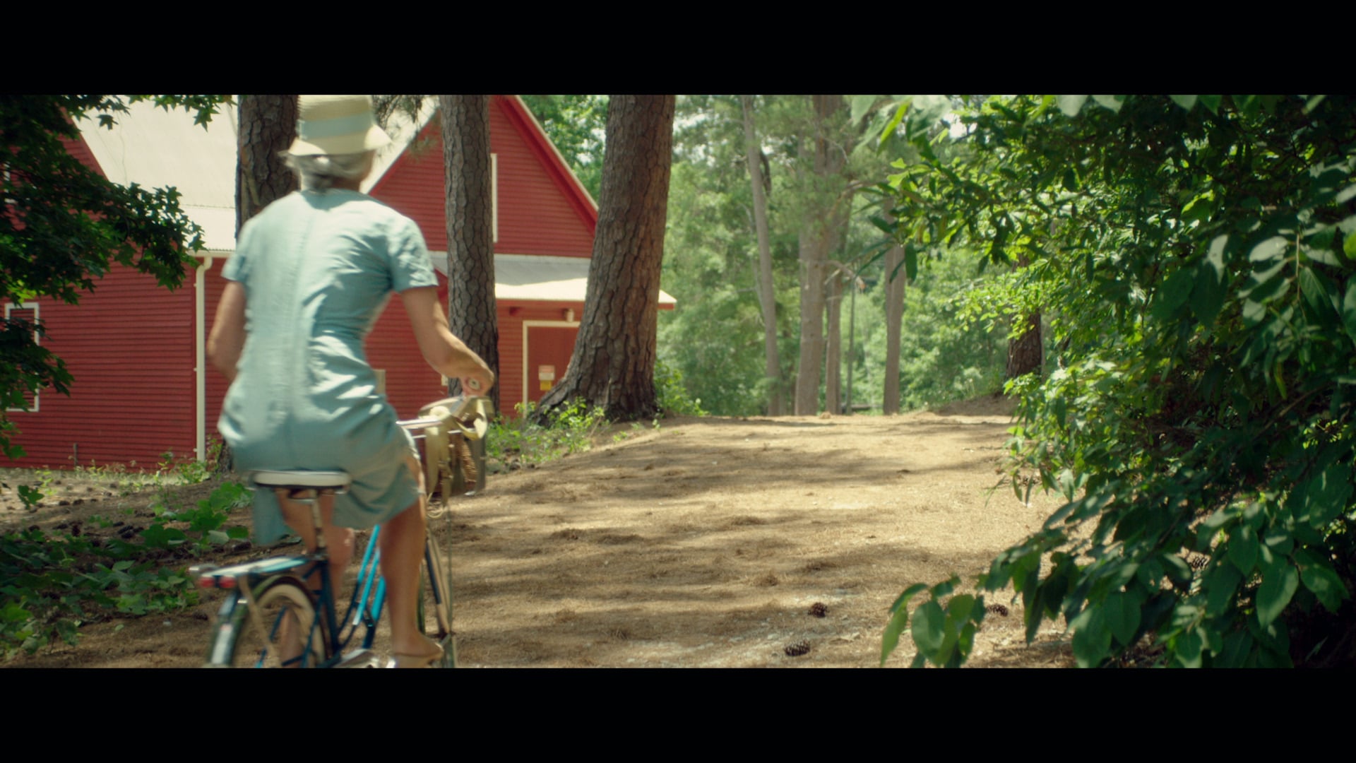 "LoveBird" Trailer (Daniel Friedberg) on Vimeo