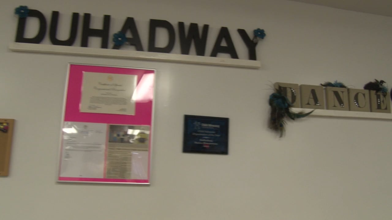 Art Review Season 9 Episode 3: DuHadway Dance Dimensions on Vimeo