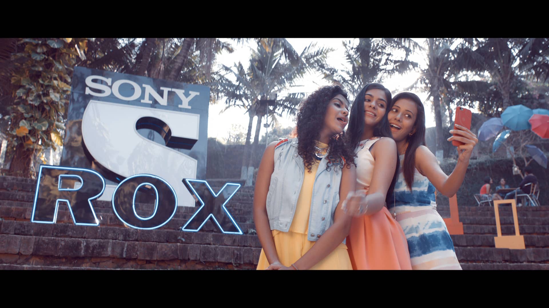 SONY Rox HD Ident_Selfie on Vimeo