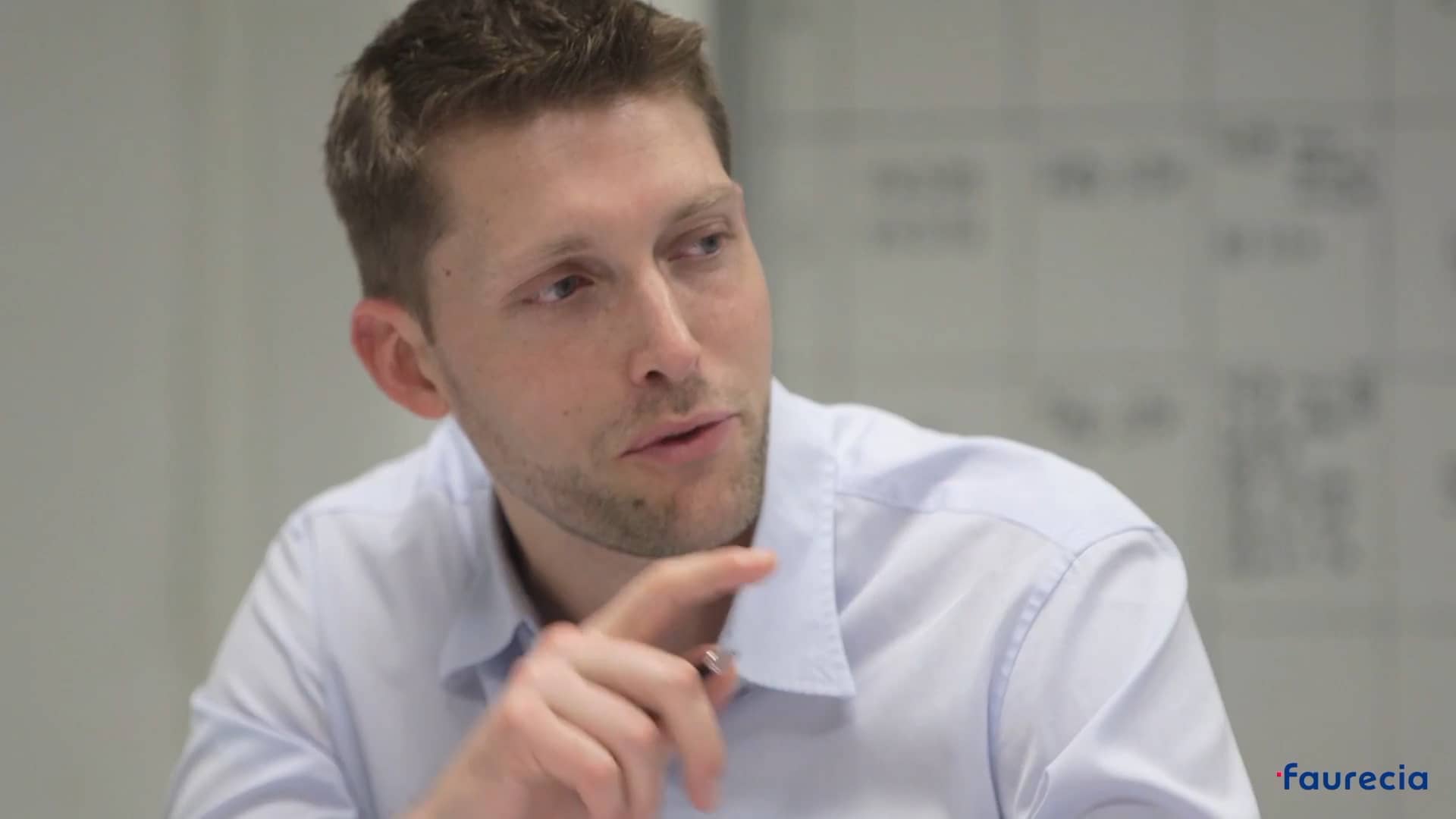 Guillaume Rolin, Manager Achats Commodité chez Faurecia on Vimeo