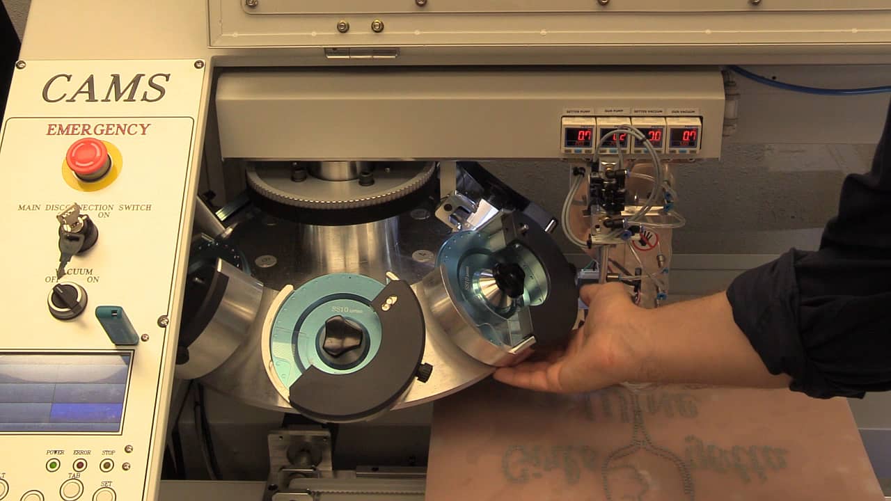 CAMS Automatic Rhinestone Transfer Machine | CAMS 1V6P on Vimeo