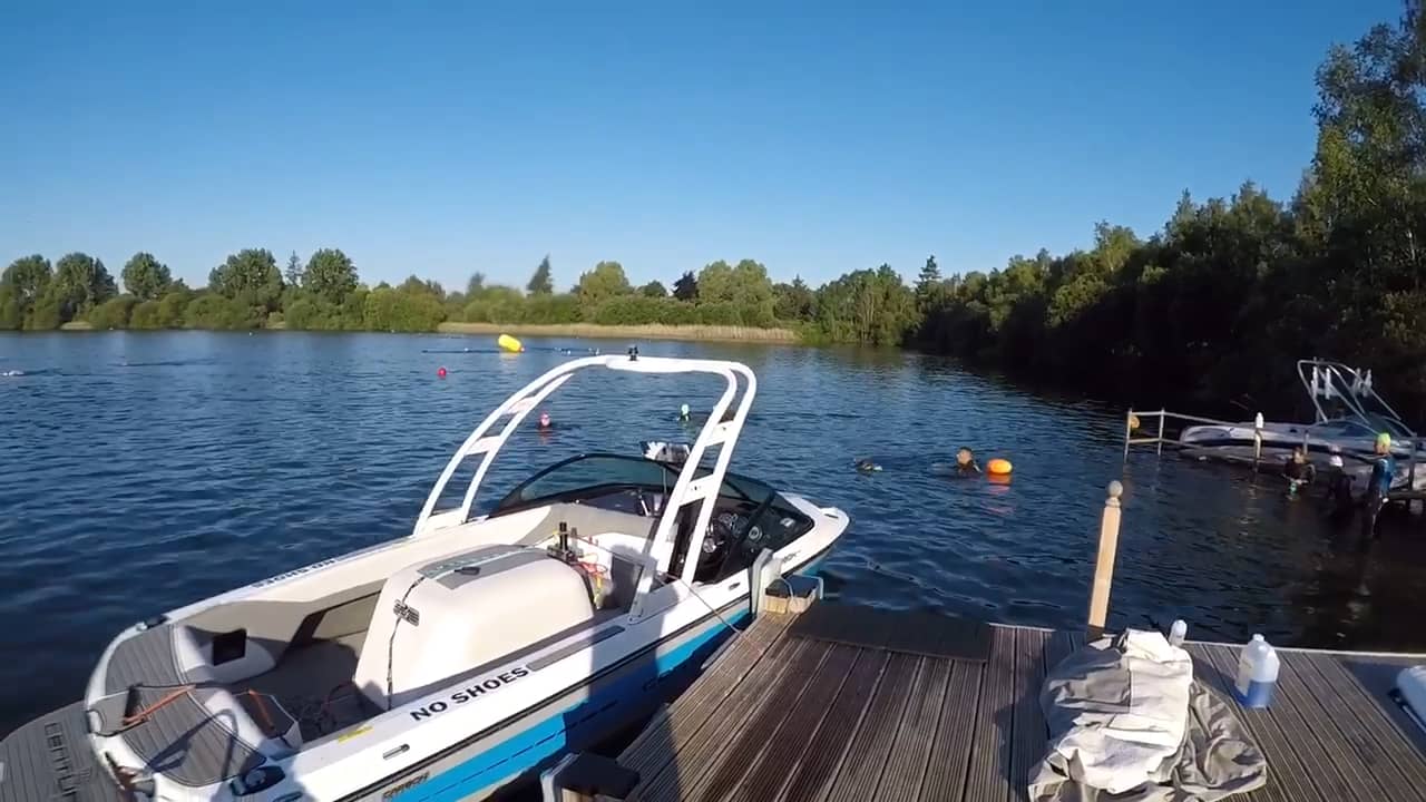 Ellingham Lake Open Water Swimming on Vimeo