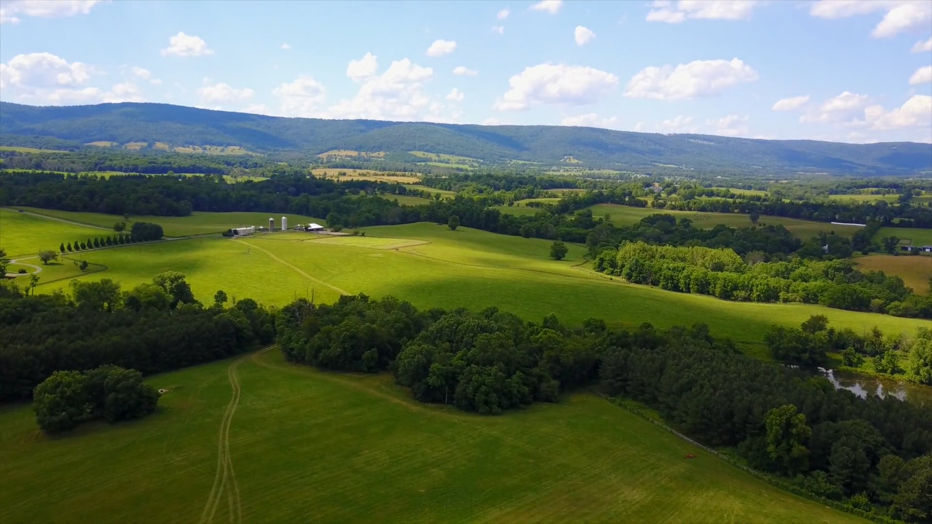 SUNNYSIDE FARM in UPPERVILLE VIRGINIA on Vimeo