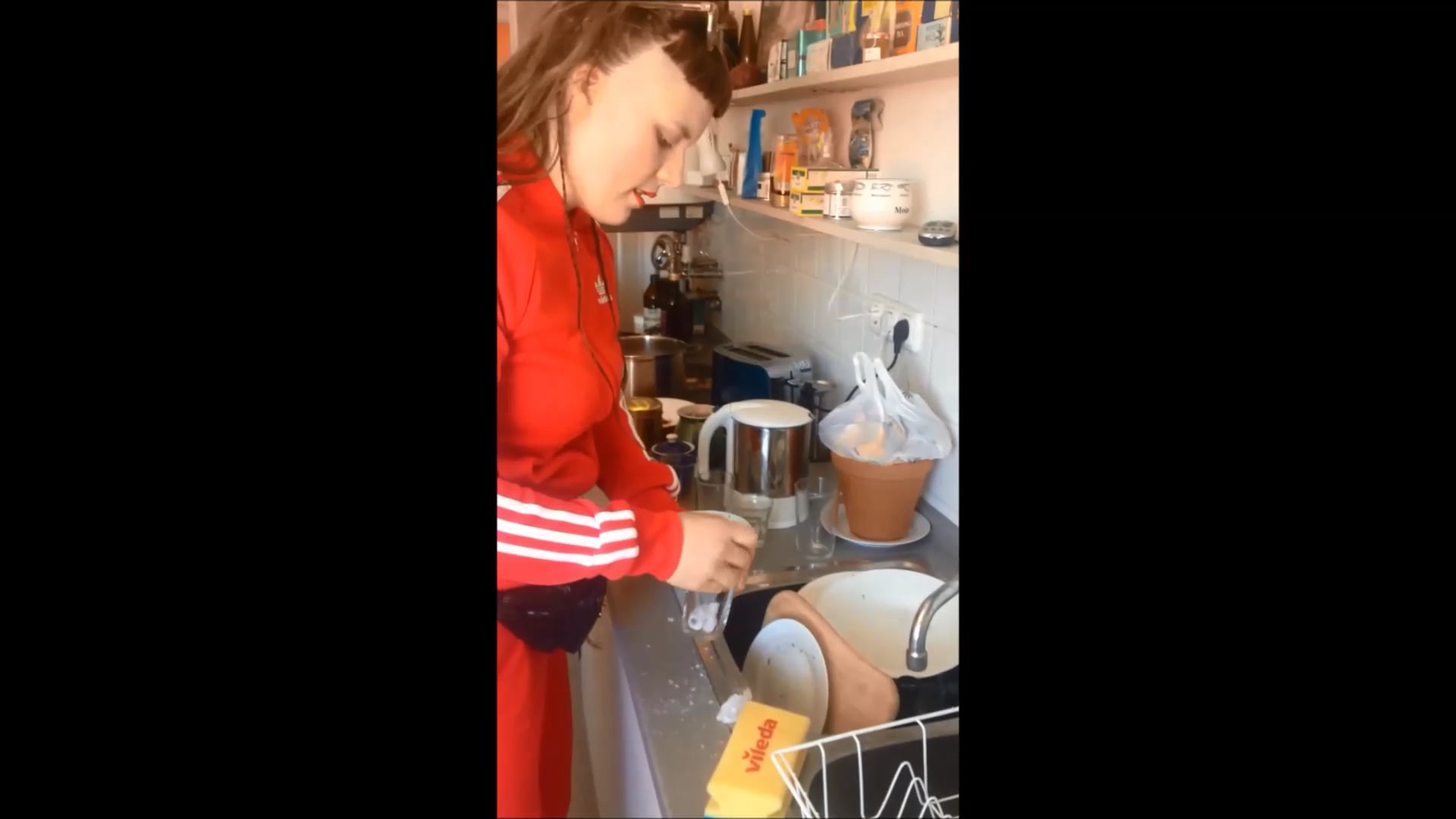 Vera Flück MTV Cribs on Vimeo