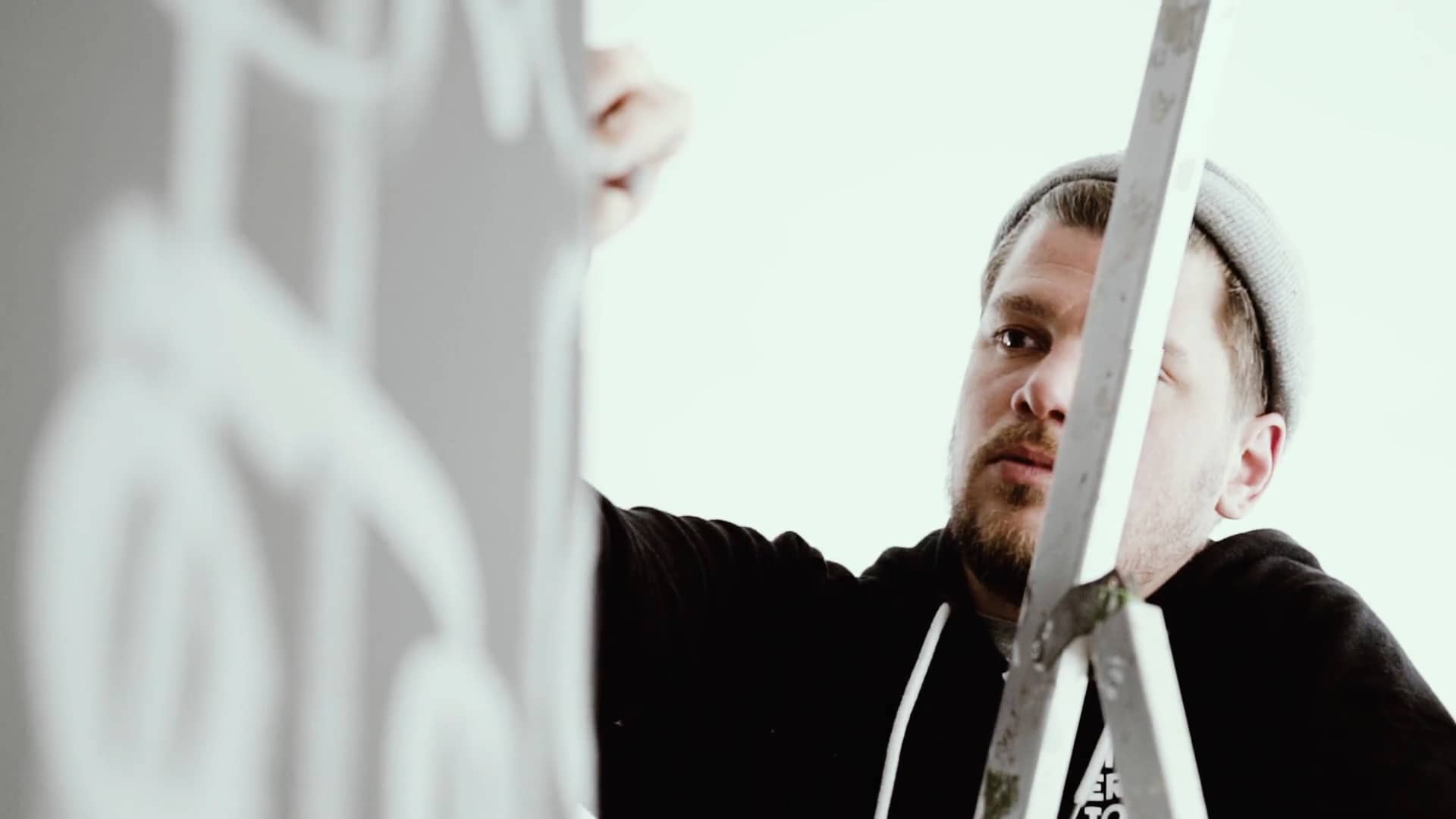 XH MURAL for NOT A MACHINE by BOBBIE SERRANO on Vimeo