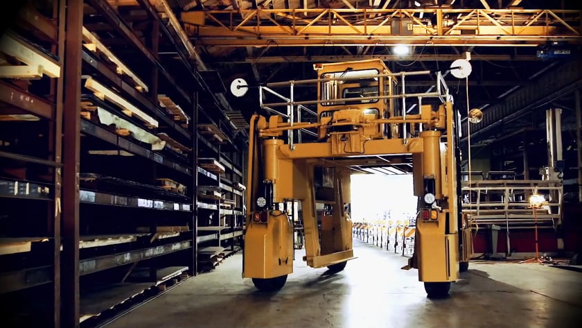 Gerlinger Carrier | Straddle Carrier Manufacturing | Customized Solutions