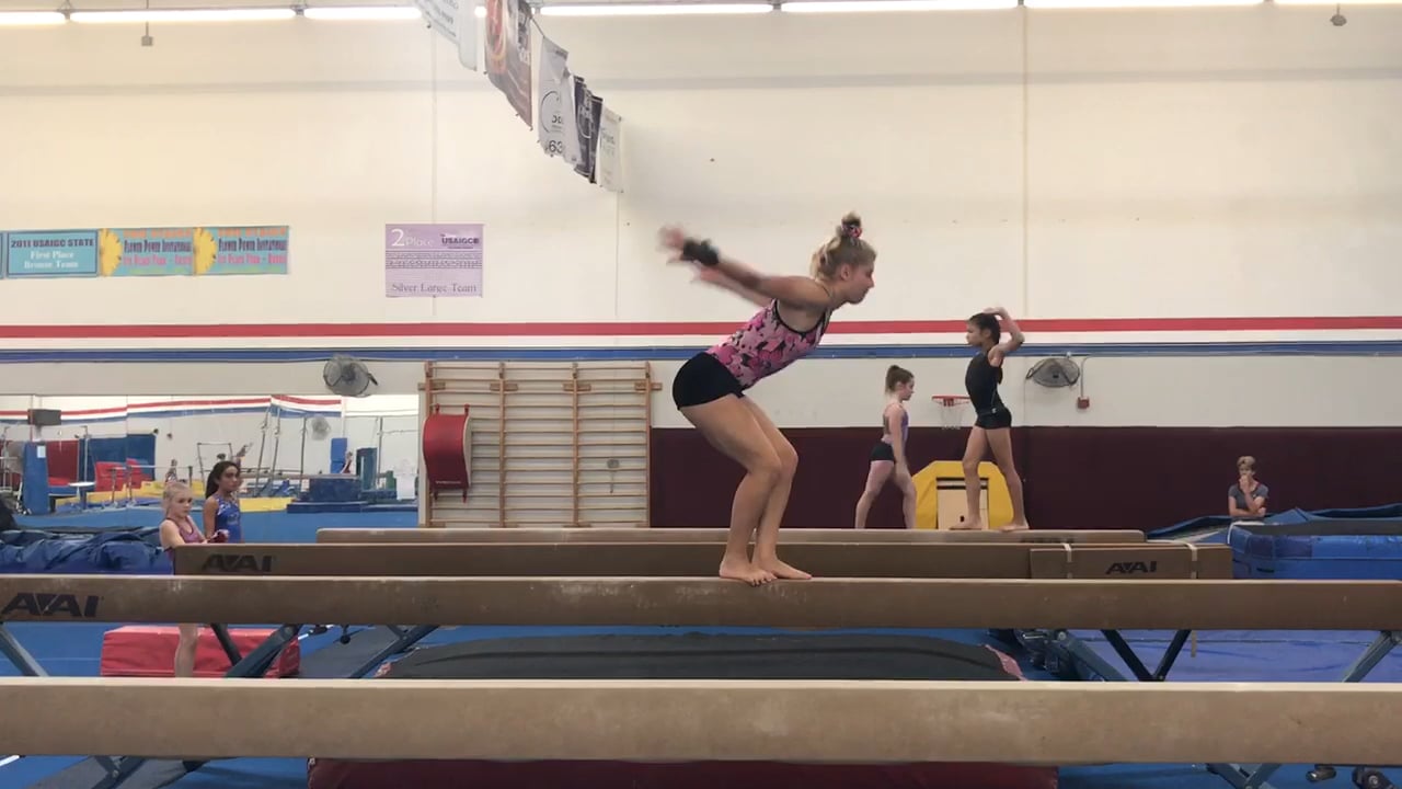 BB Back Pike Split Jump on Vimeo