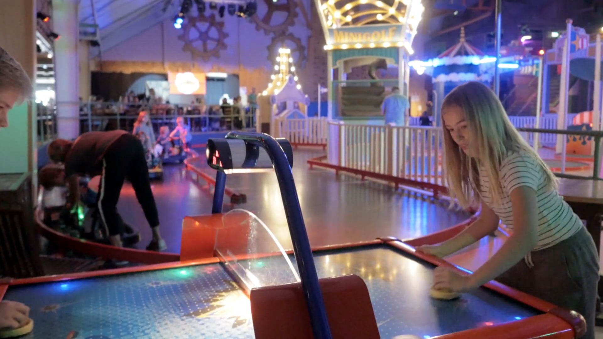 Center Parcs - Action Factory Huttenheugte on Vimeo