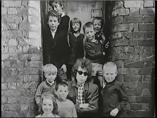 Liverpool Kids, a famous picture of Dylan and some kids, taken by Barry ...