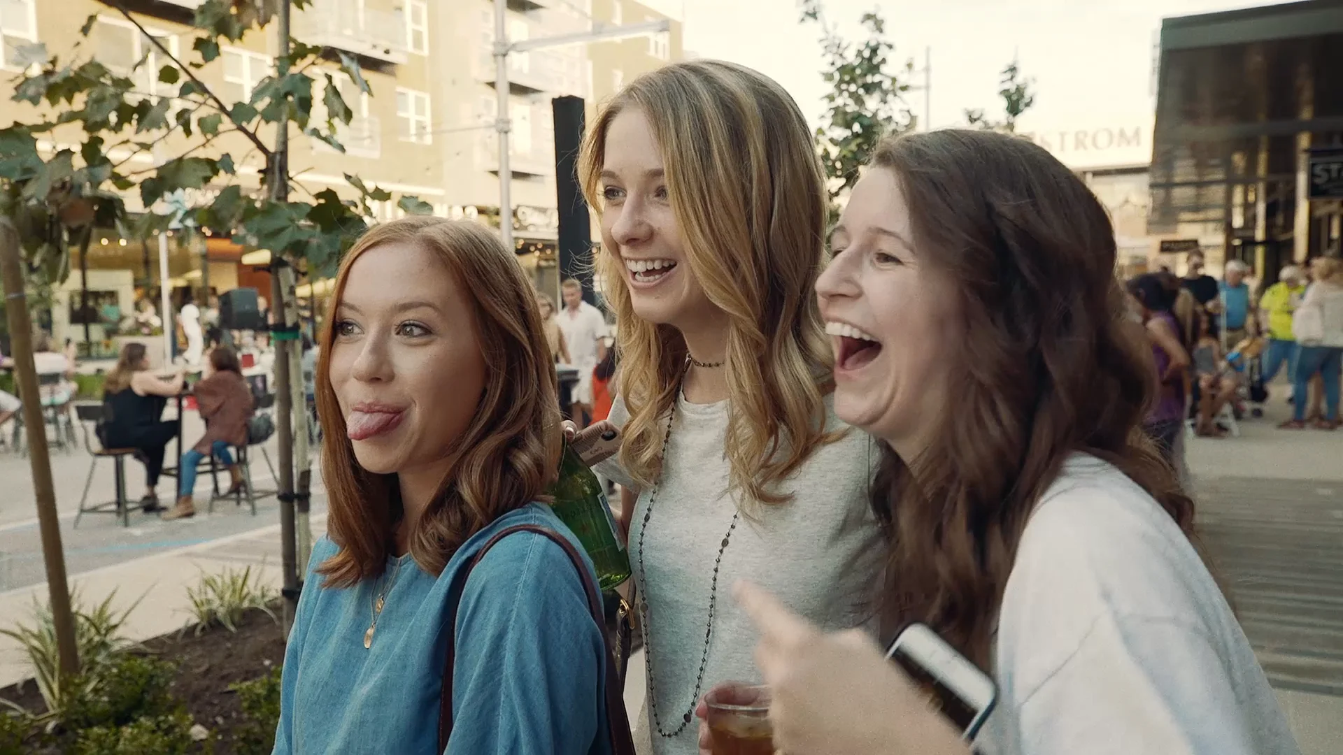 HootBooth ILLUMIN8 iPad Photo Booths on Vimeo