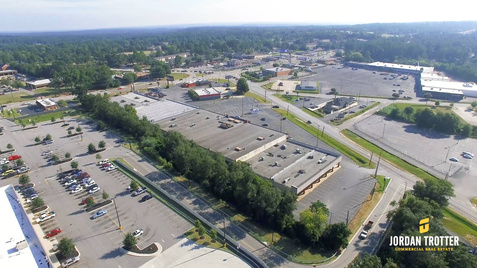 Forest Hills Shopping Center on Vimeo