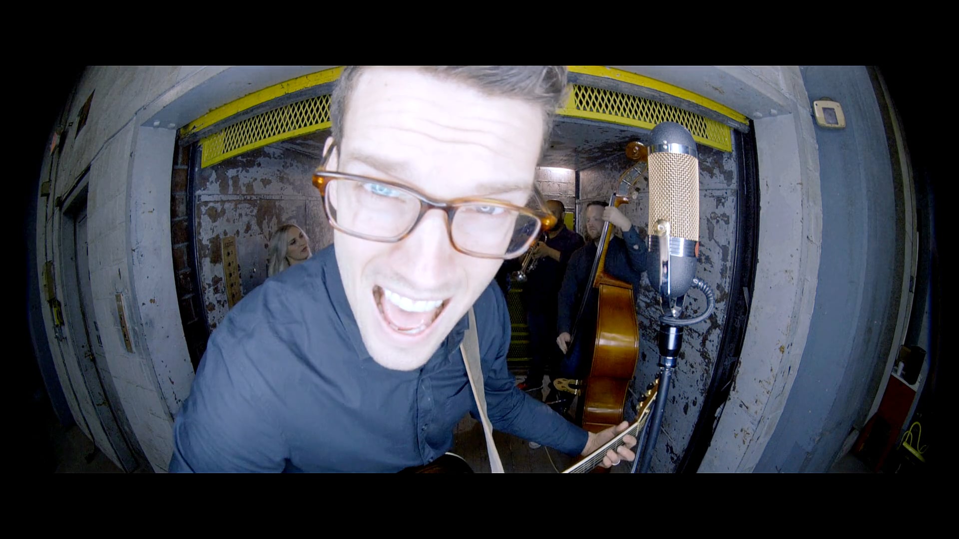 Dave Moisan - Heavyweight - Live NPR Top Desk on Vimeo