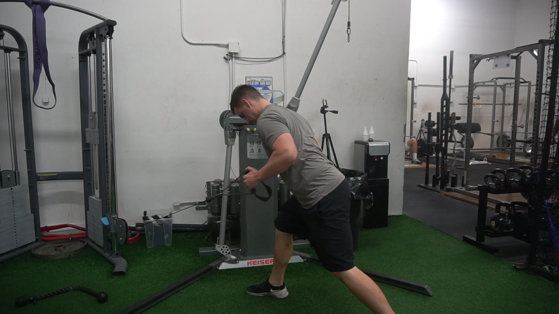 Split Stance Low Cable Row