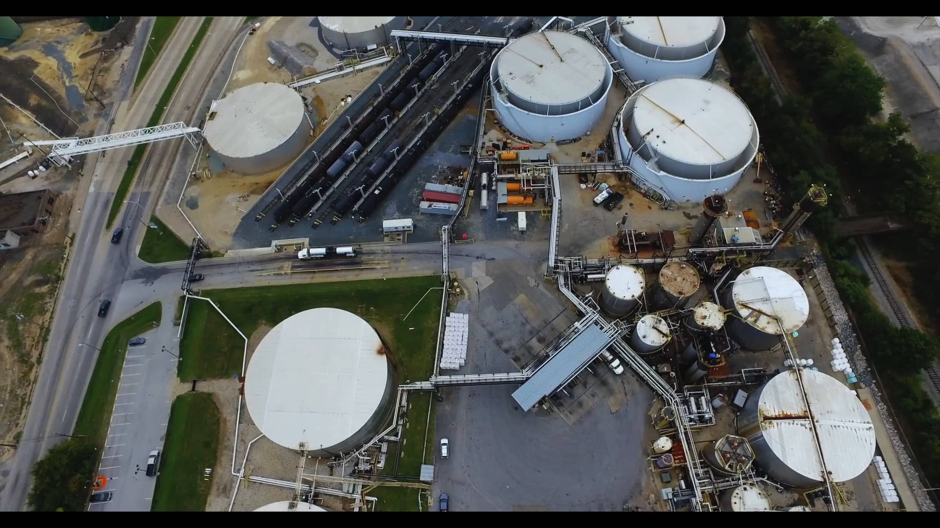 Bitumar Preview on Vimeo