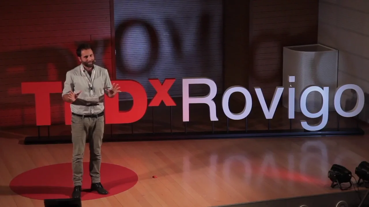 "Raccontare Storie", Matteo Caccia al TEDx Rovigo on Vimeo