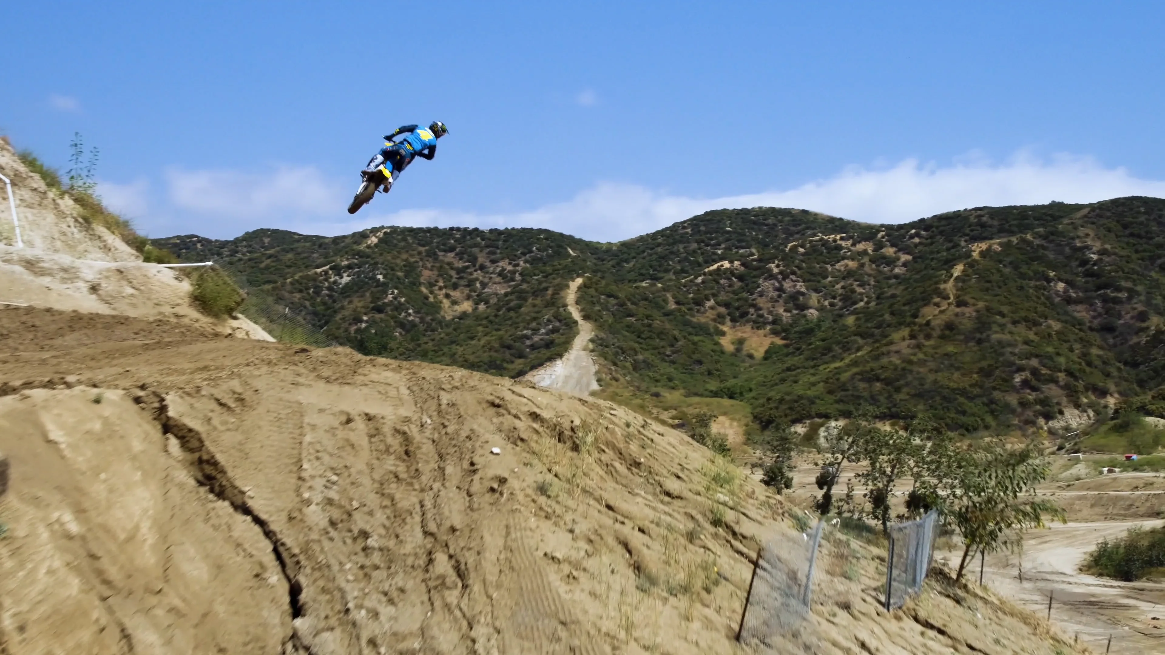 Chris Mosera Athletes & Machines Reel - Suzuki - Ricky Carmichael on Vimeo