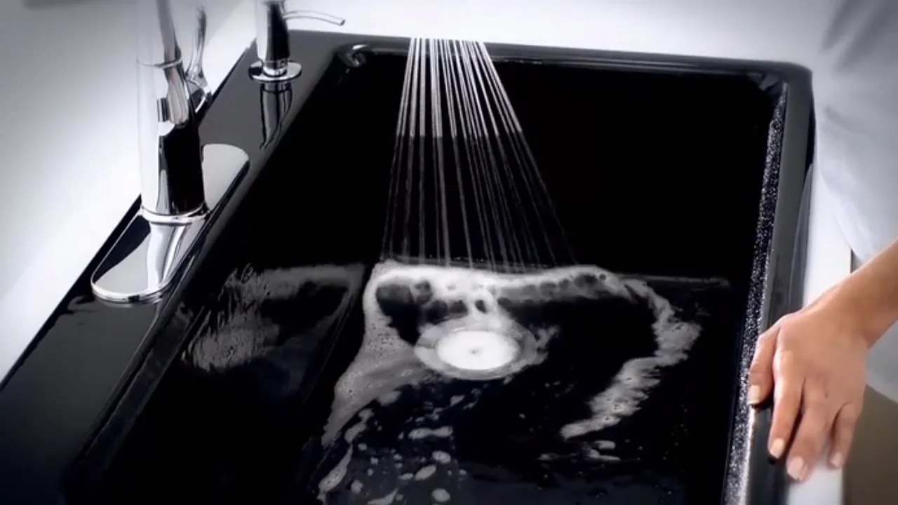 Review: KOHLER K 596 VS Simplice Kitchen Faucet on Vimeo