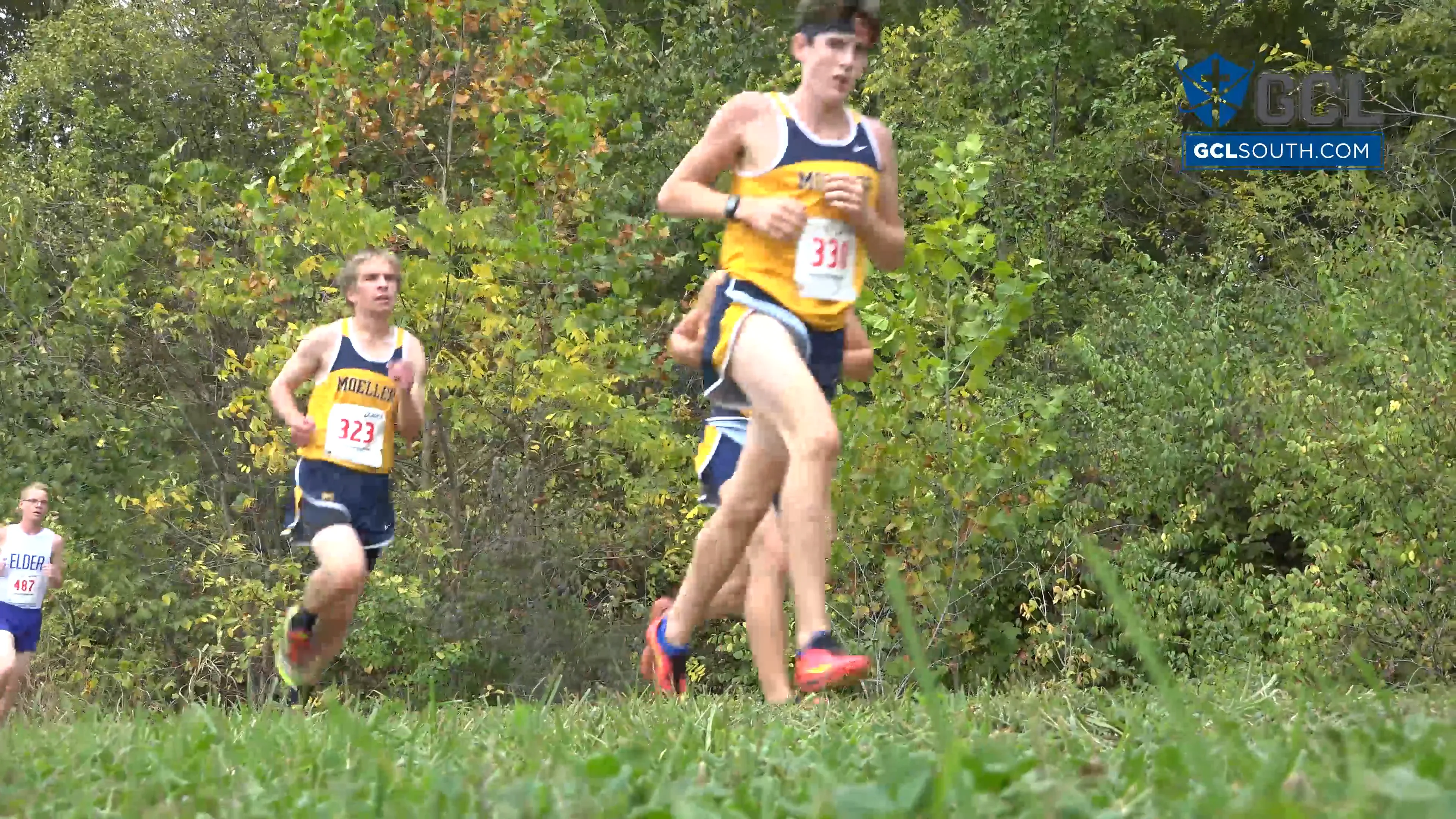 2017 Varsity Cross Country: Elder & Moeller @ Ross Invitational Highlights