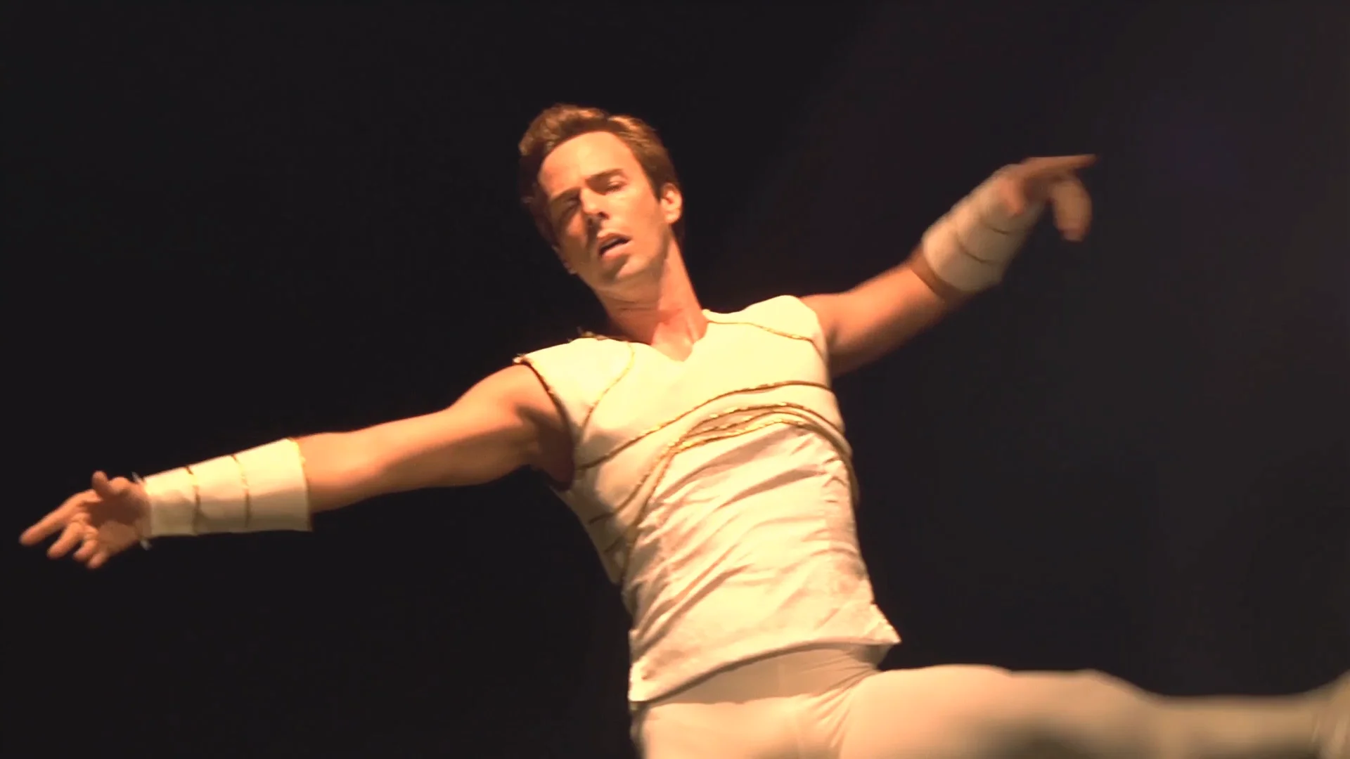 Supreme of Ne Roi Trailer by Ken Ludden on Vimeo