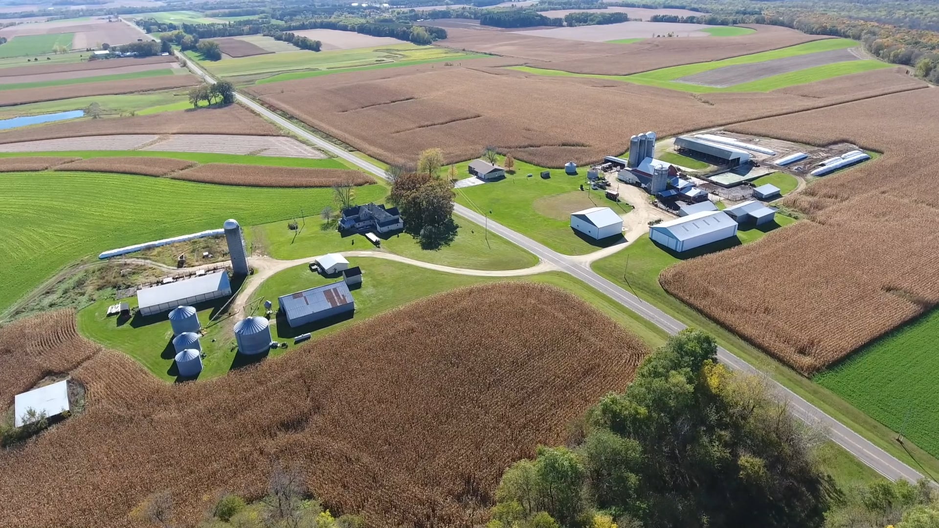 Ron & Jane Poeschel's Farm on Vimeo