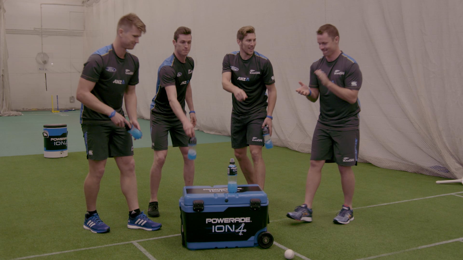 POWERADE Black Caps Bottle Flip on Vimeo