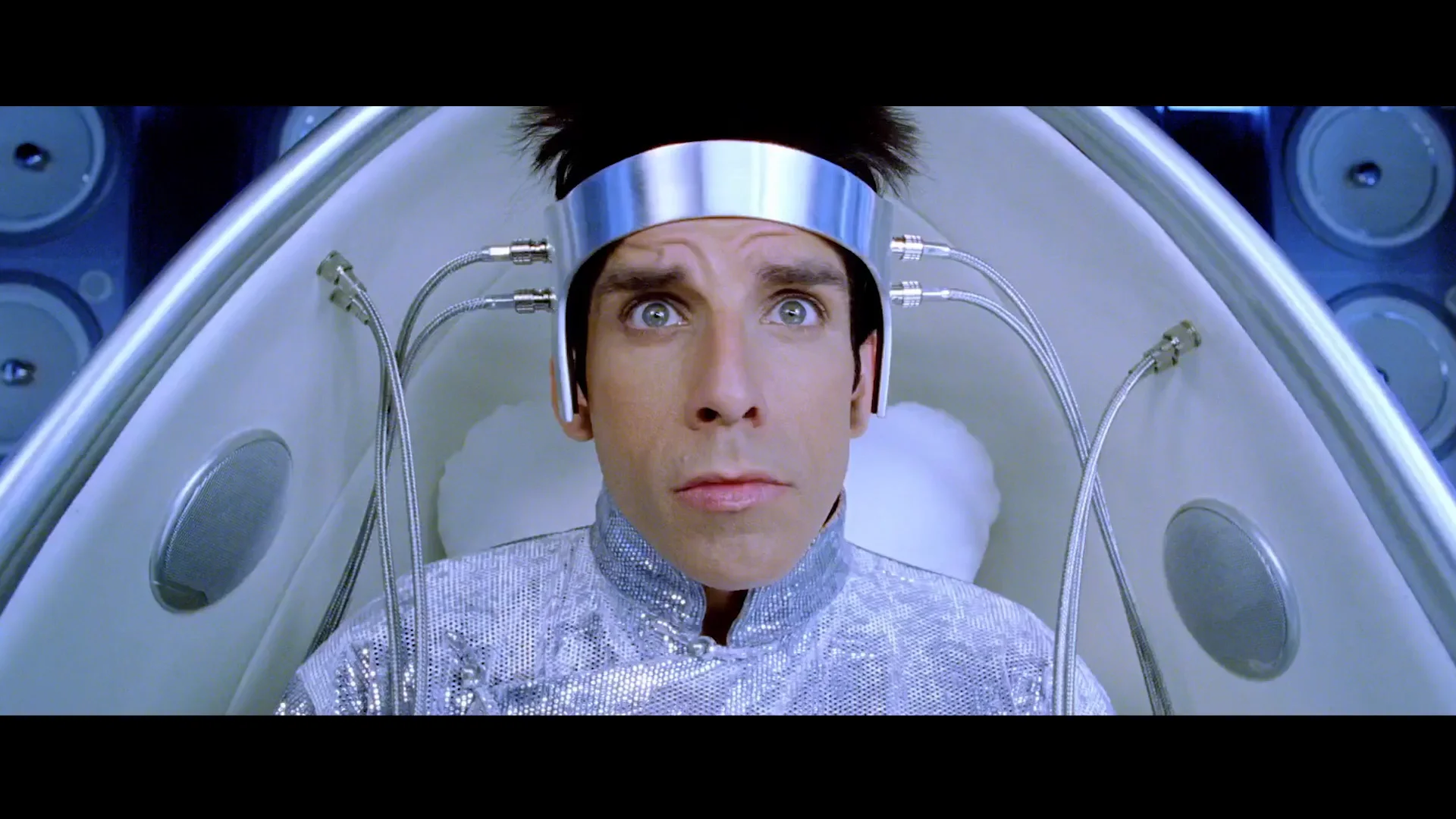 3rd Place / Editorial / LA: Alexandra Jimenez, Cosmo Street