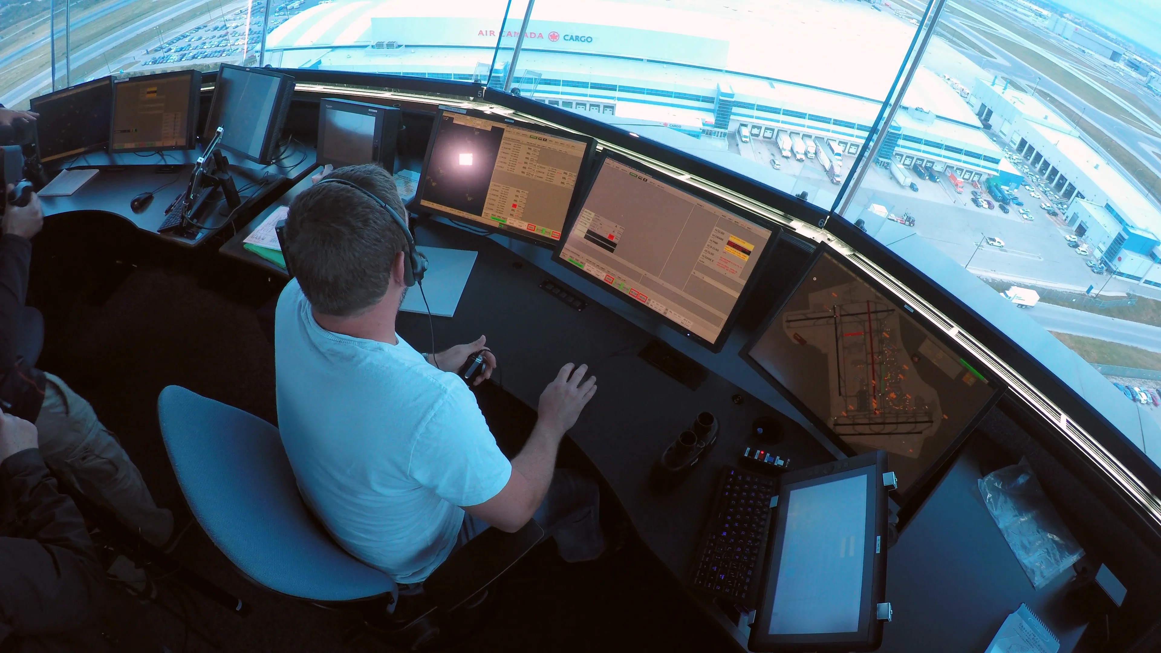 Air Traffic Control Tower - Unseen Toronto: Air Traffic Control Tower ...