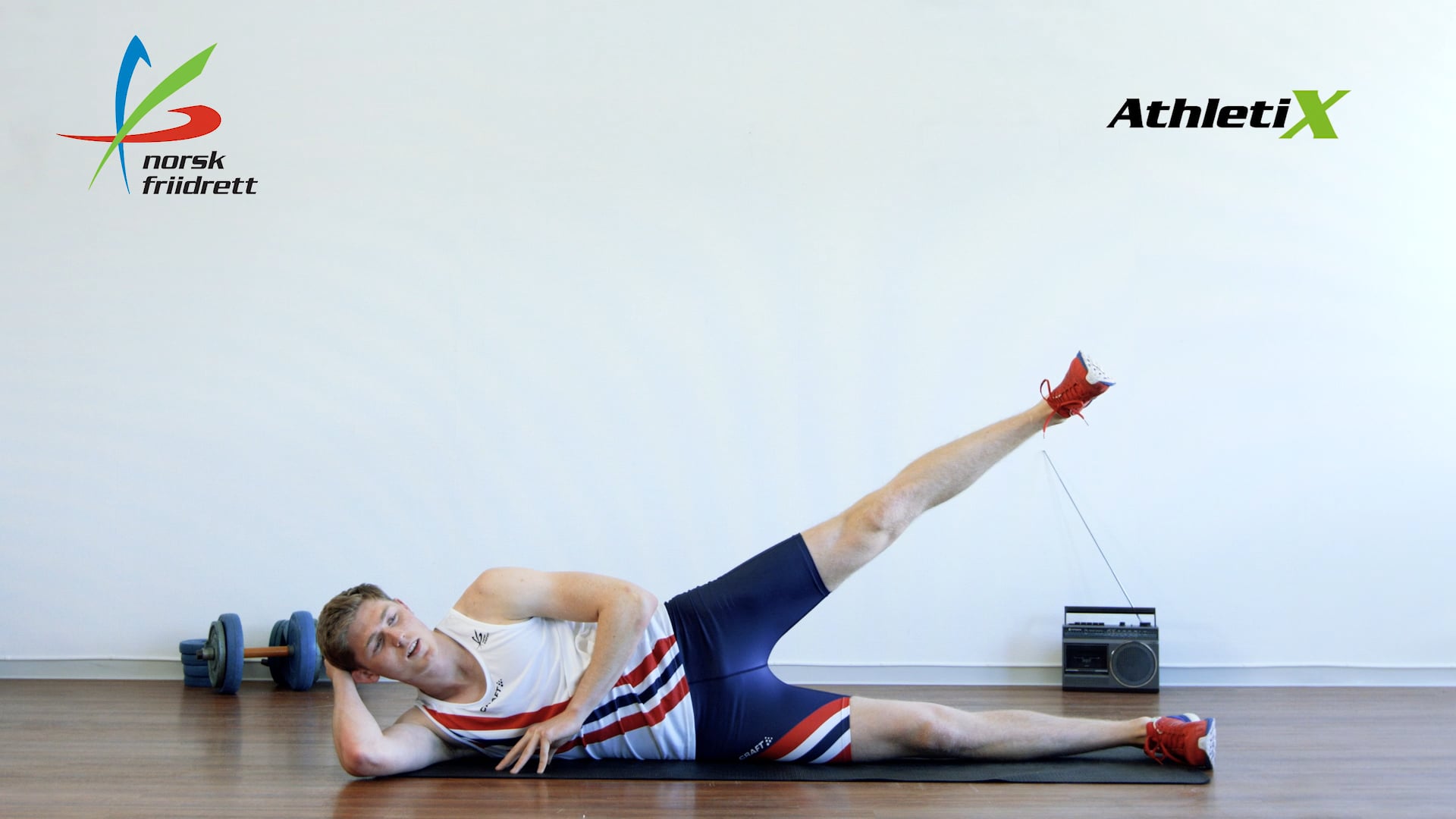 Sideliggende beinhev on Vimeo