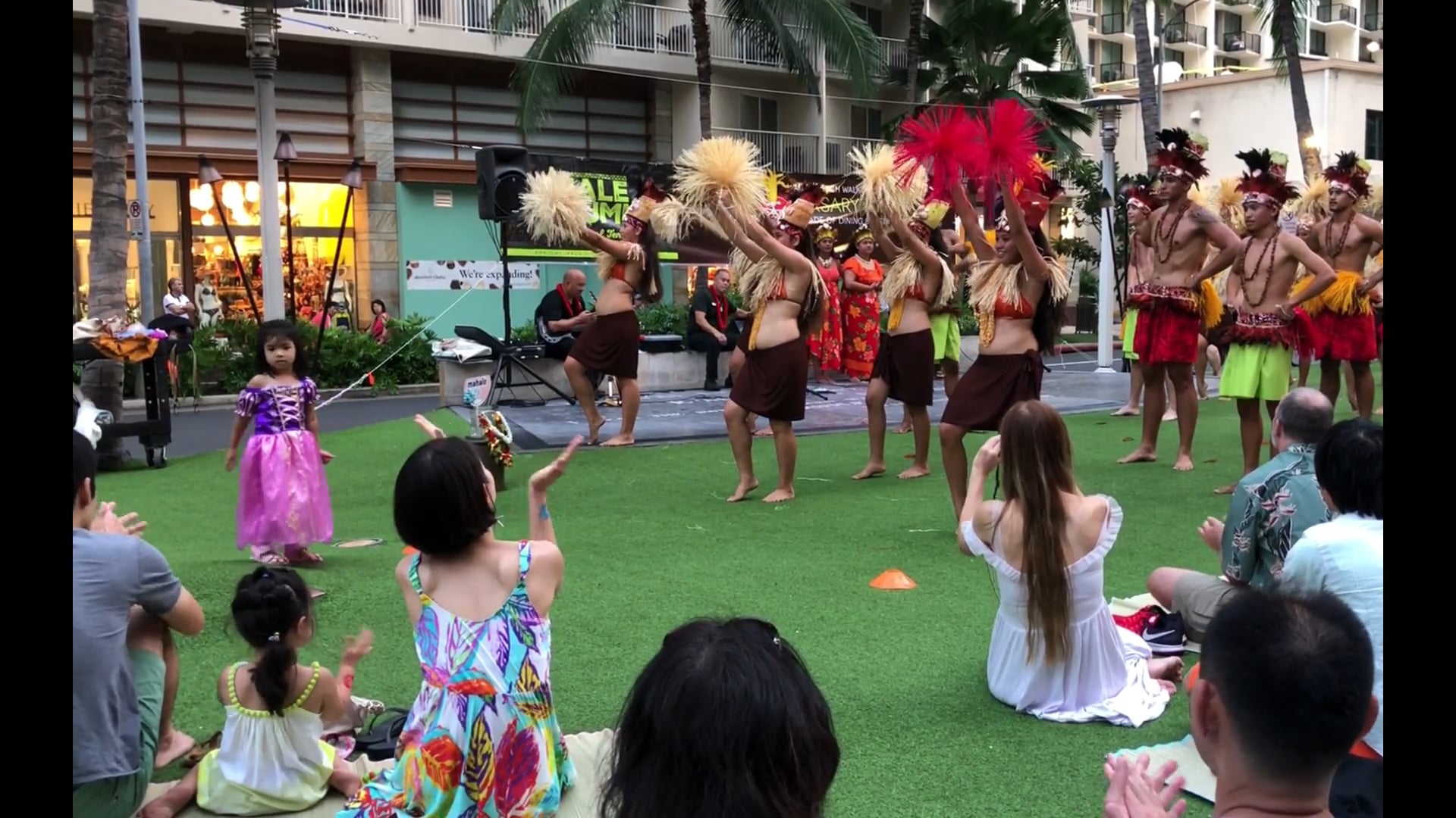 Polynesian Dancers Clip 4 on Vimeo