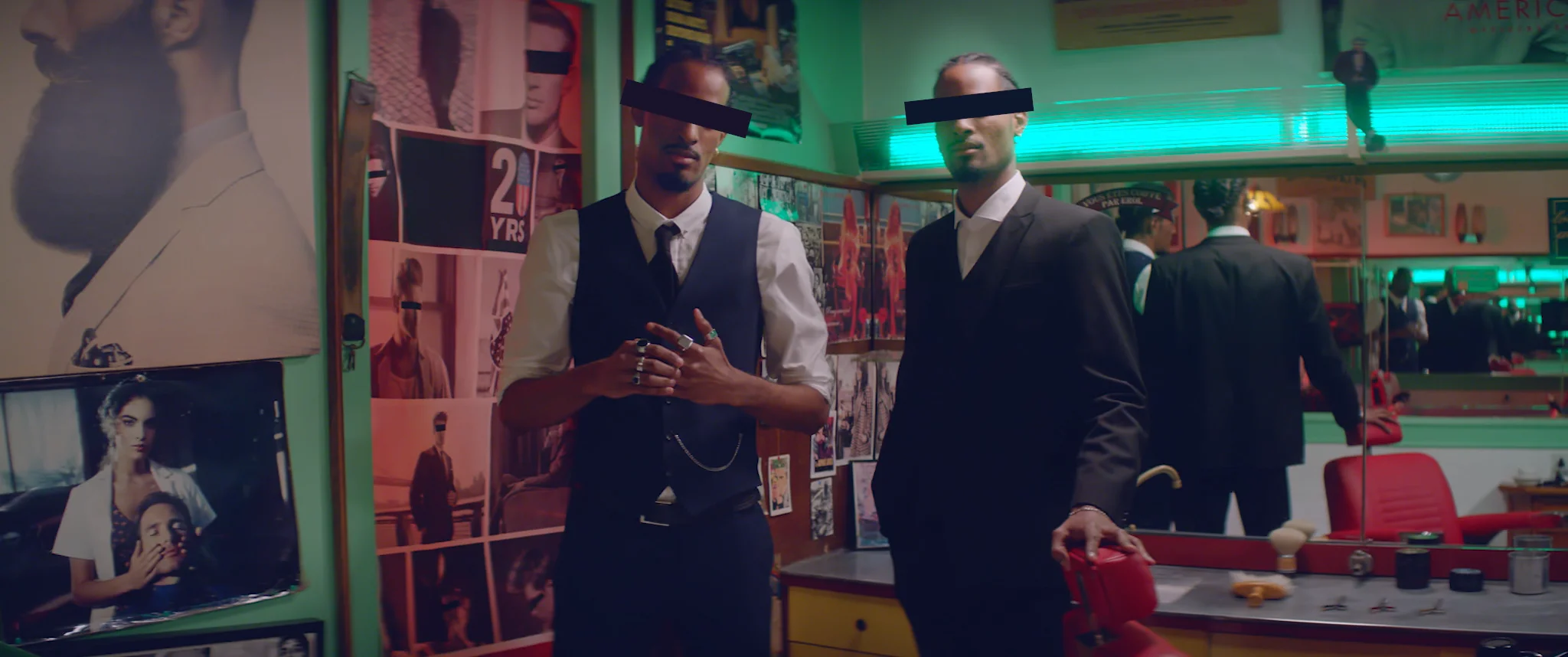 Break Uniformity - The Twins on Vimeo