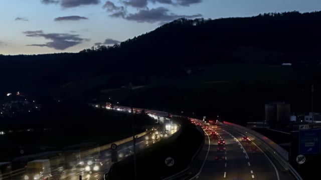 Highway Traffic Lights - Free video on Pixabay