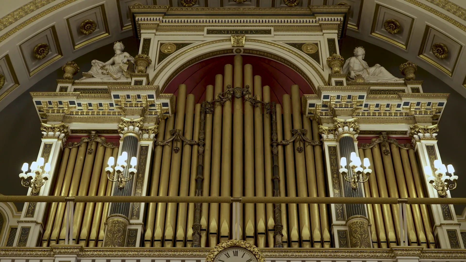 Music & Monarchy: Lincoln Organ