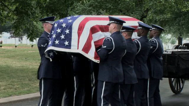 2006 Arlington Funeral for Air Force One Pilot James Swindal