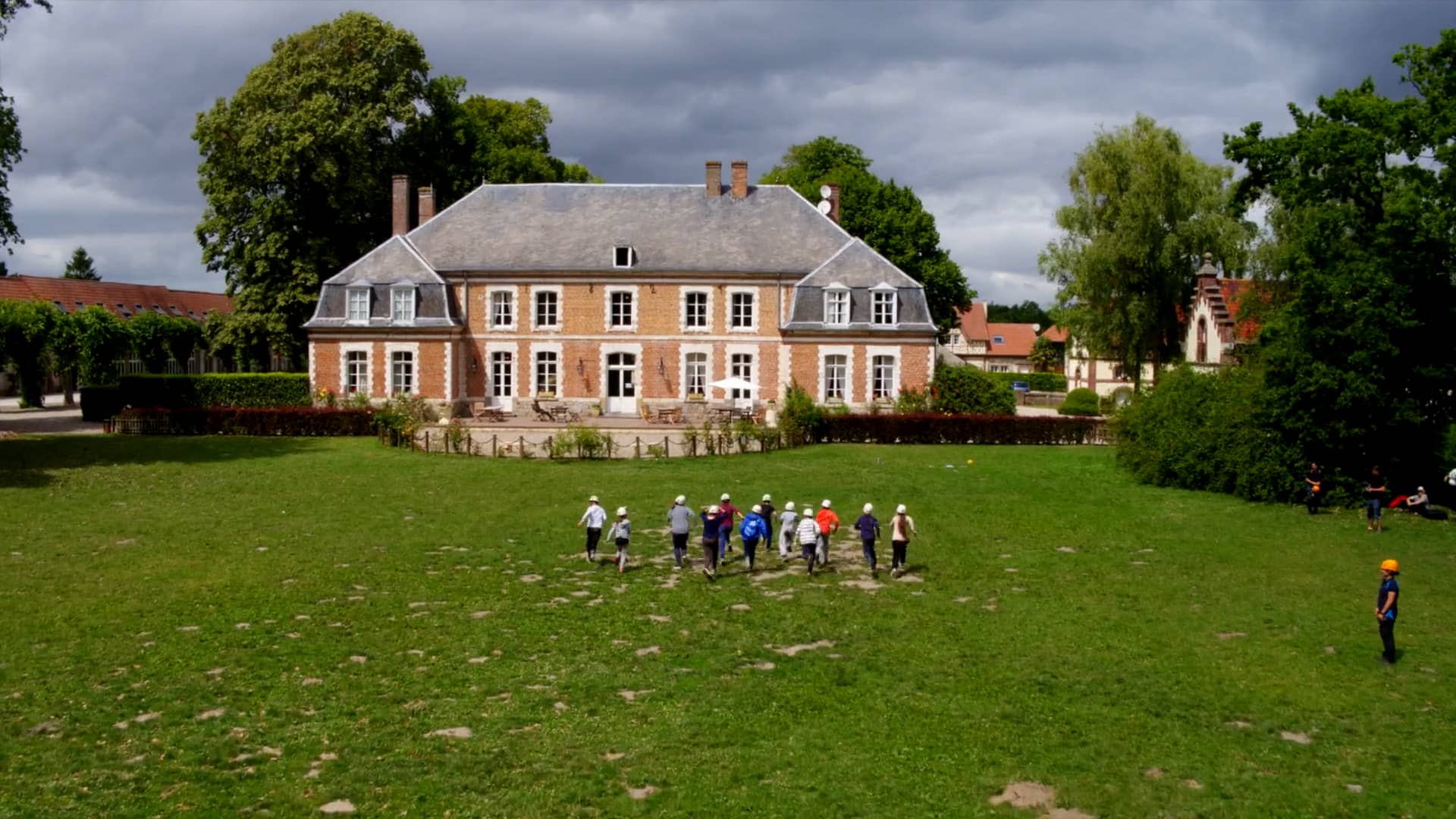 Manor Adventure - Chateau du Broutel on Vimeo
