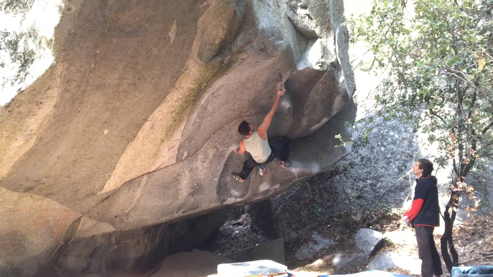 Yabo Roof V12ish (Josh Horsley 8a Videos) on Vimeo