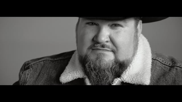 DXL Men's Apparel Launches Its 2017 Holiday Campaign — TIME TO XL