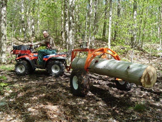 Le Triqueballe LogRite ATV Arch au lac Bowker on Vimeo