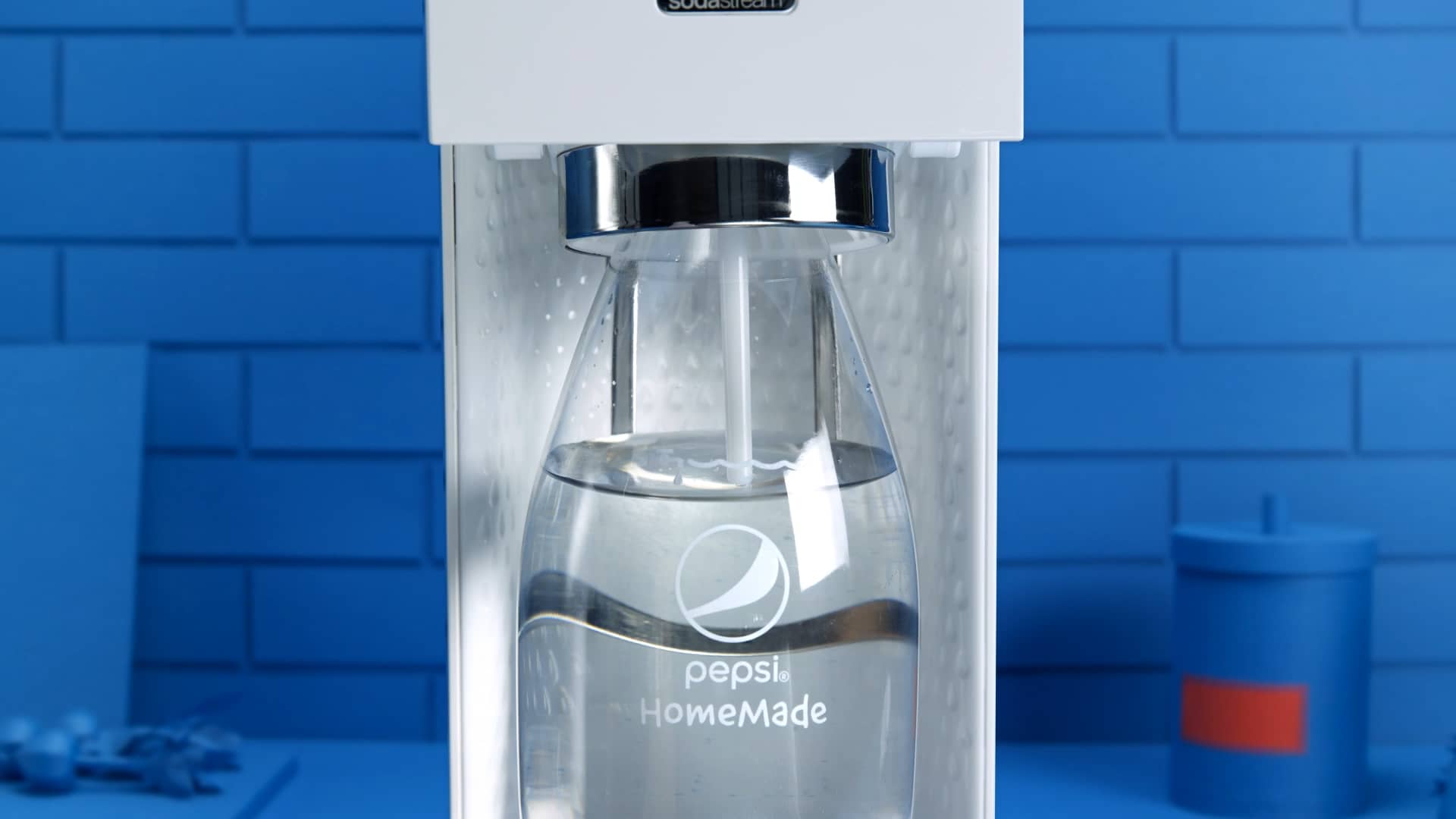 Pepsi Homemade - SodaStream Caps (Directors Cut) on Vimeo