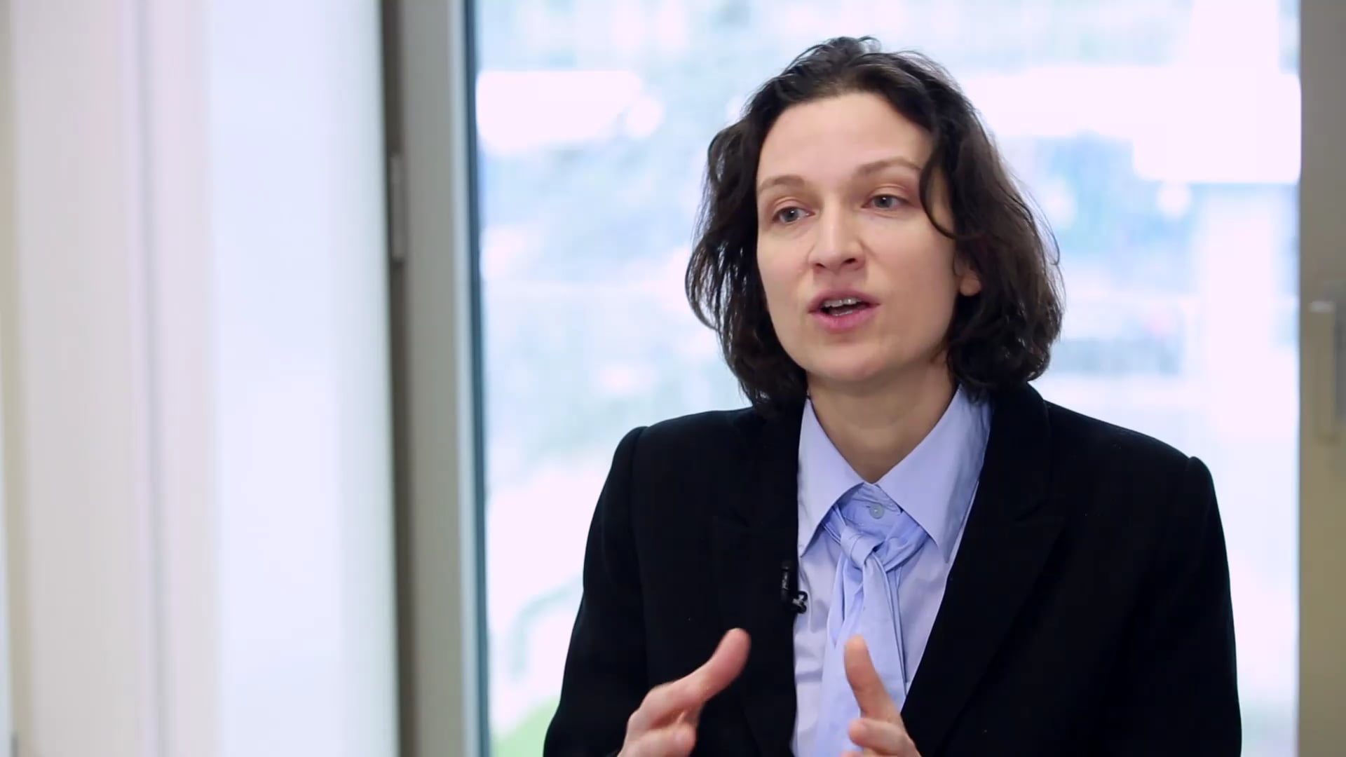 Silver Economie - Interview de Delphine Mallet, La Poste on Vimeo