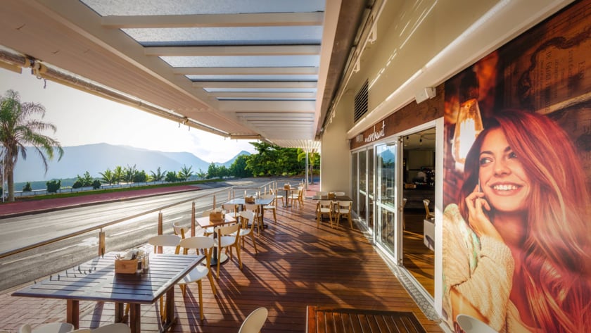 MERCHANT CAFE - The Reef Hotel Casino